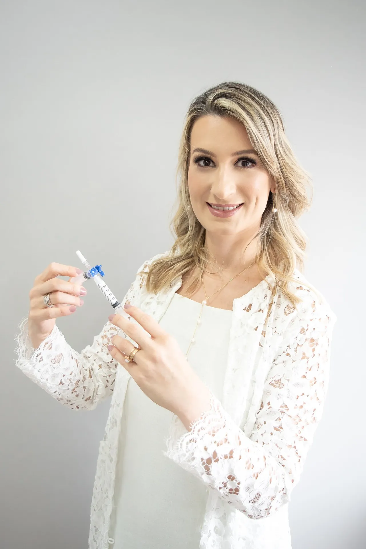 Espuma Densa para Varizes - Dra. Anna Karina Sarpe